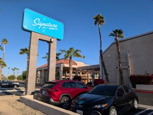 When You Want a Hotel Room for $100 a Night, Where Can You Stay Worry ...